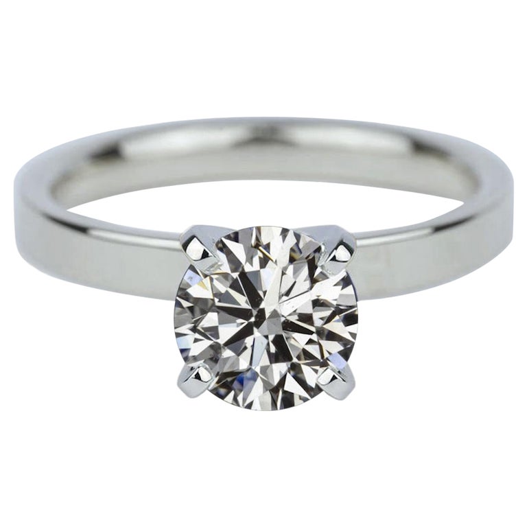 GIA Certified 1 Carat G Color VVS2 Round Brilliant Cut Diamond Gold Ring For Sale at 1stDibs