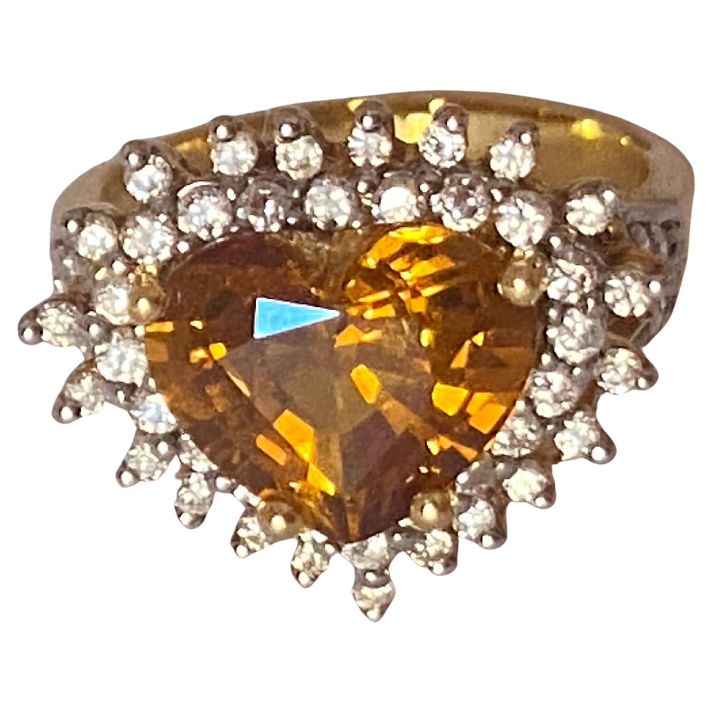 No Reserve, Ct 4, 41 of Heart Cut Sapphire and Diamonds on Ring For ...