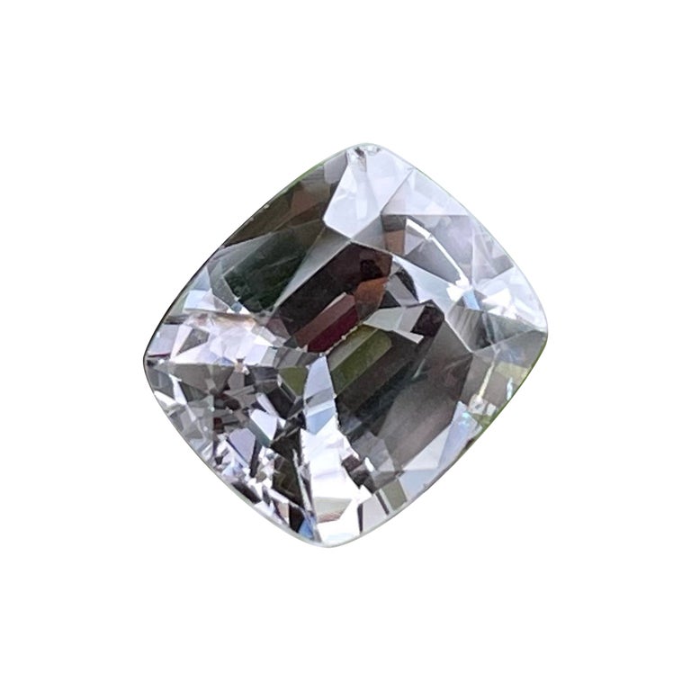 Brilliant Grey Natural Loose Spinel Gemstone 3.30 Carats High Quality ...
