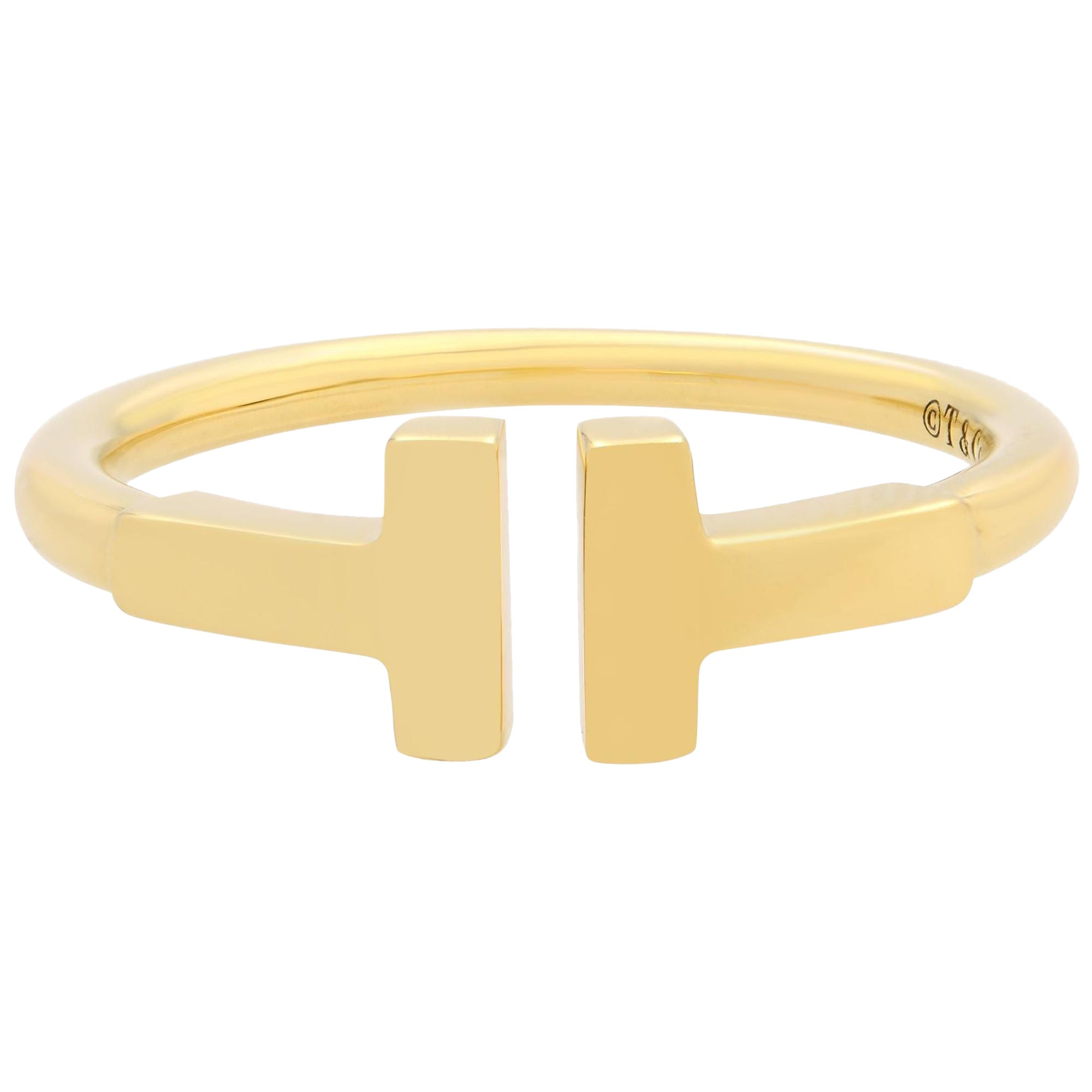 Gucci 18 Karat Yellow Gold Diamantissima Iconic Ring at 1stDibs