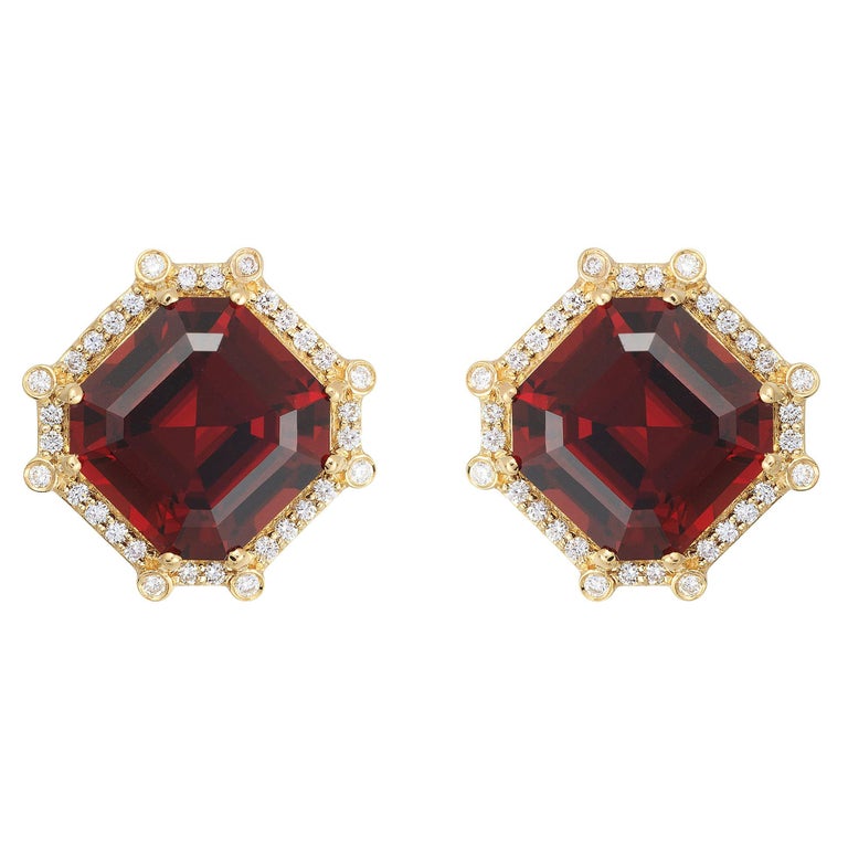 Goshwara Garnet Asscher Cut And Diamond Earrings For Sale at 1stDibs