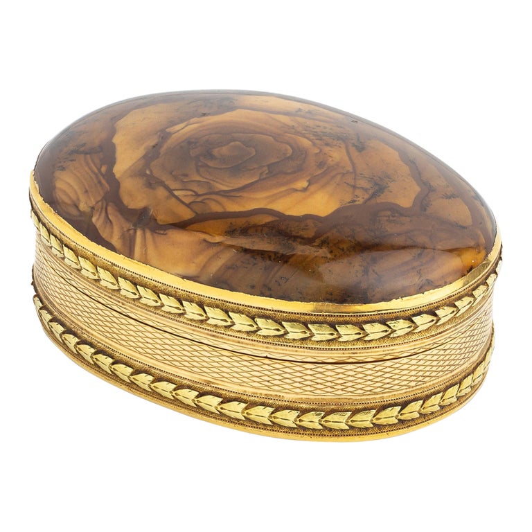 English, 18th Century, 18 Karat Gold and 'Petrified Wood Agate' Snuff ...