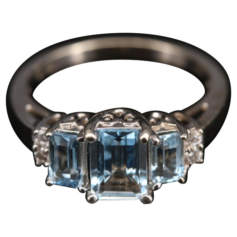 Customizable Classy 3 Stones Aquamarine Engagement Ring, 18K Gold ...