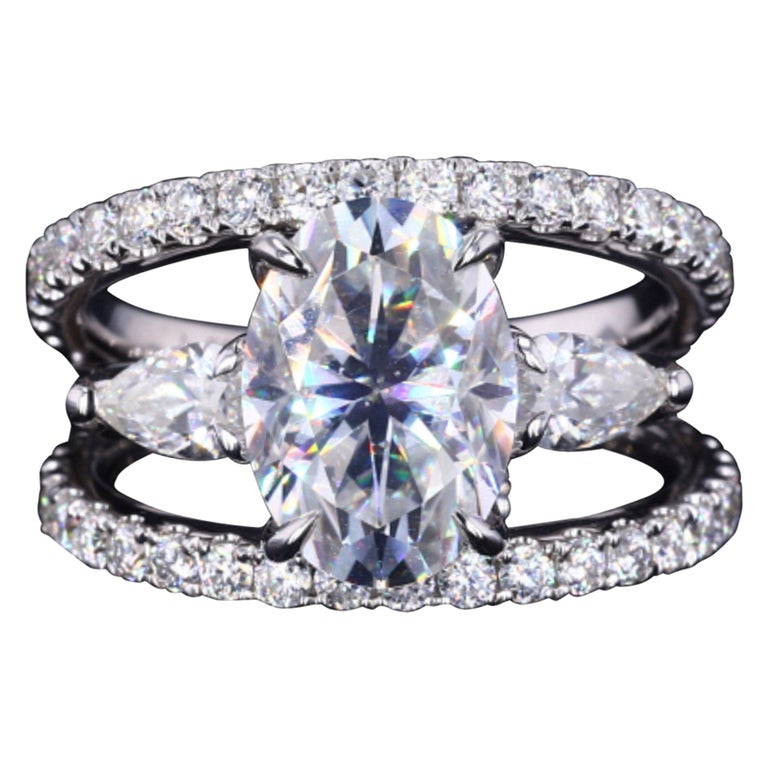 Customizable 18K White Gold Diamond Bridal Wedding Ring Set for women ...