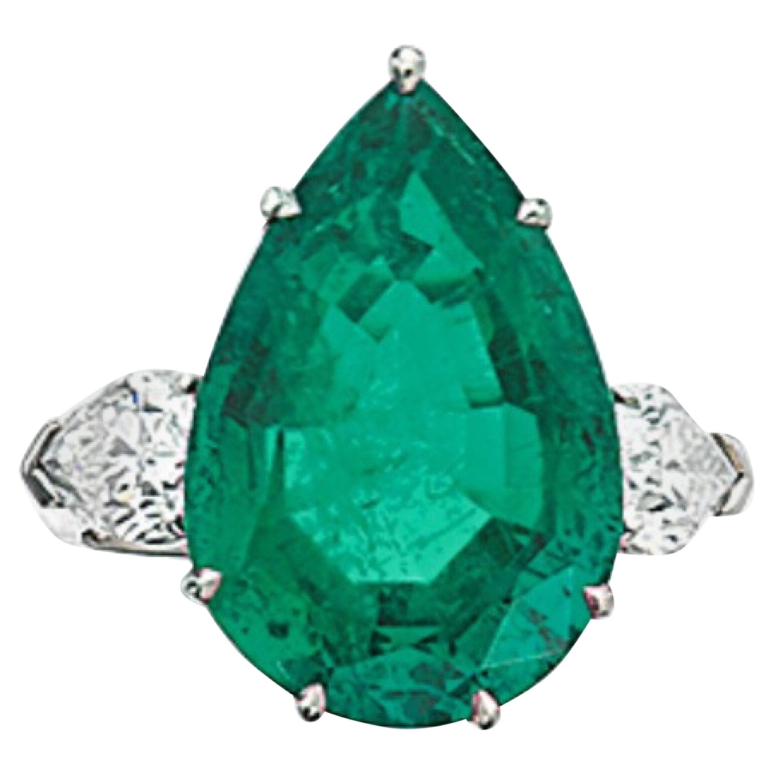 Customizable Natural Emerald Diamonds Engagement Ring 18k Gold Oval