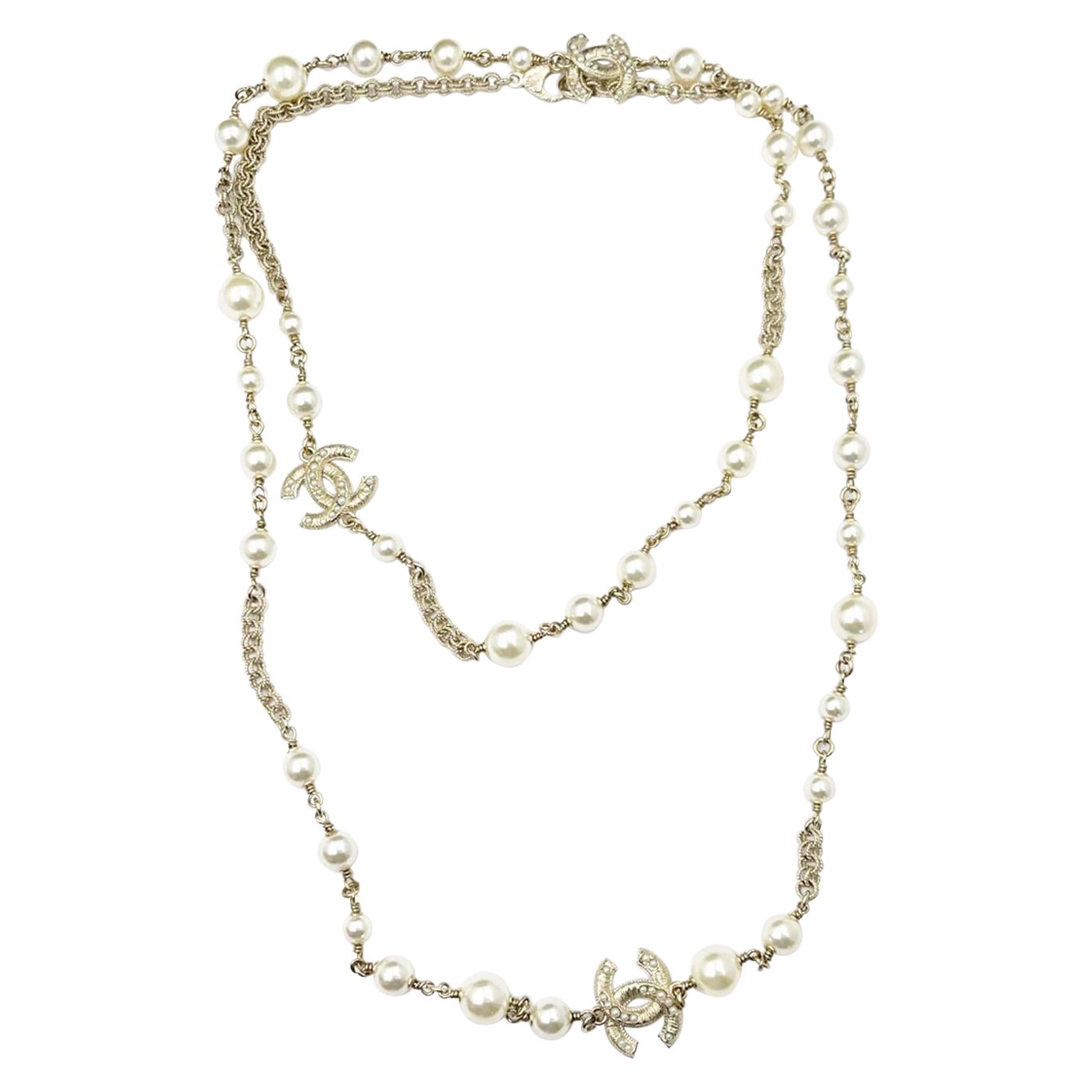 Chanel Gold CC Faux Pearl Drop Necklace For Sale at 1stDibs