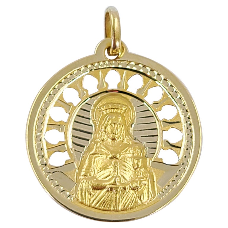 Yellow Gold Religious Medal Pendant or Charm For Sale at 1stDibs