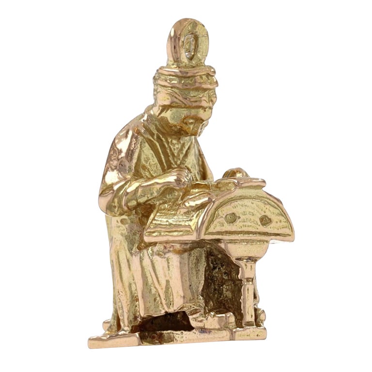 Yellow Gold Vintage Brussels, Belgium Lacemaker Charm 18k Textile Arts ...