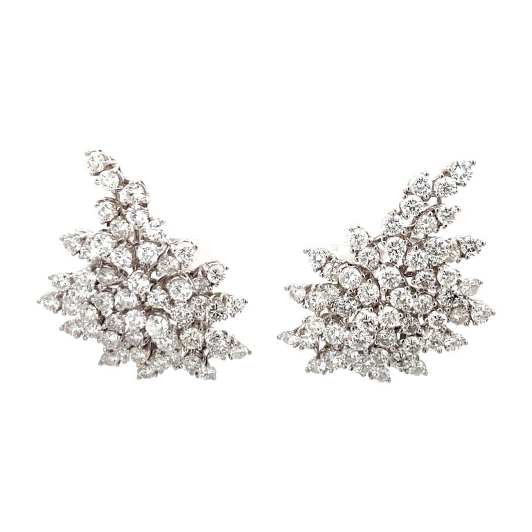 Day and Knight Diamond Starburst Cluster Earrings 9.50 Carats 18 Karat ...