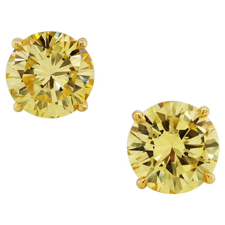 SCARSELLI Stud Gold Earrings 3 Carat Fancy Intense Yellow Diamond Each ...