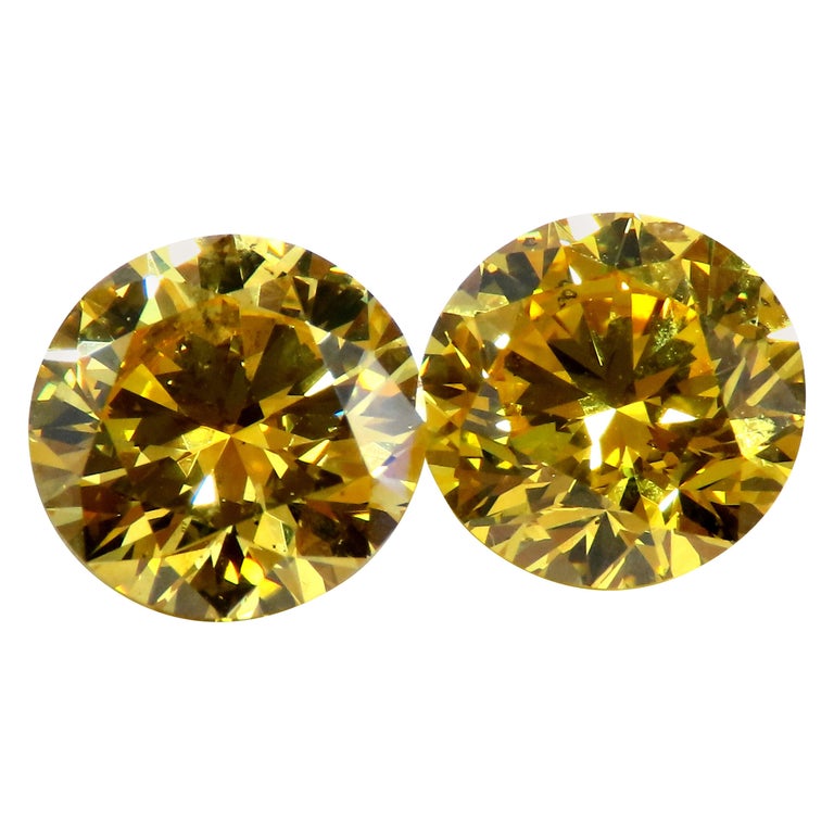 Fancy Vivid Yellow Round Diamonds 4.06ct Gia Certified For Sale at 1stDibs