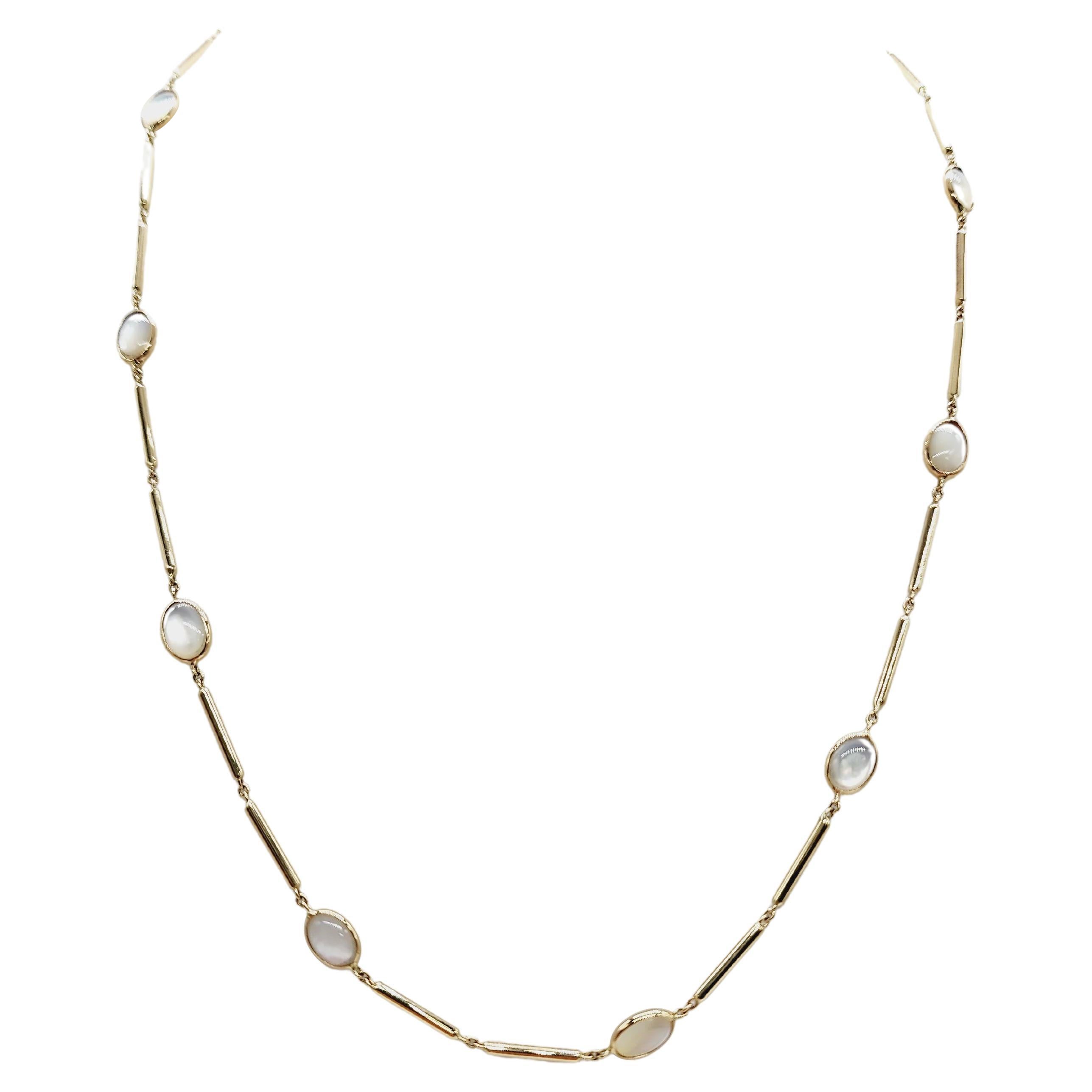 White Cabochon Gem Yellow Gold Link Chain Necklace For Sale at 1stDibs