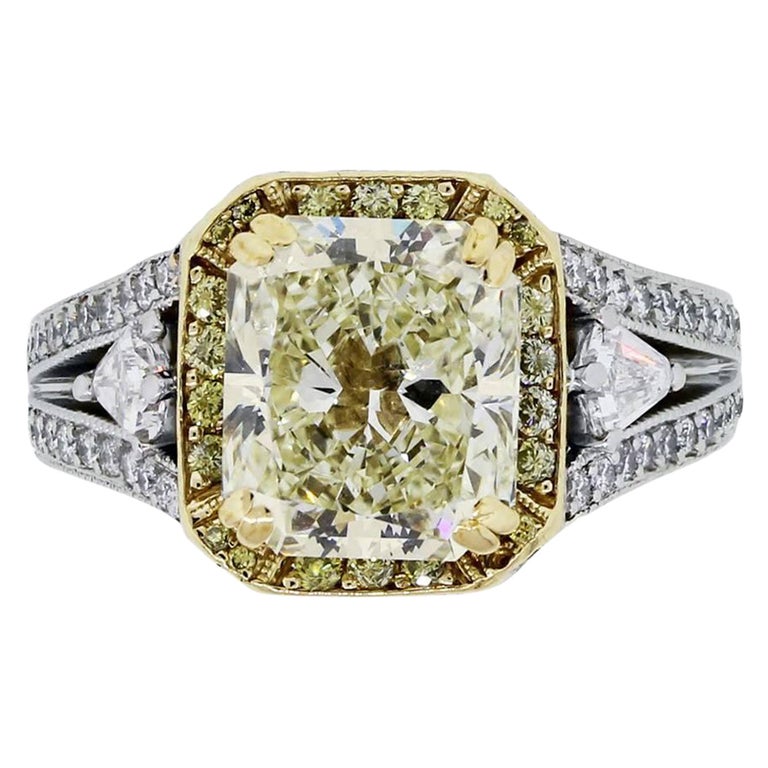 Gregg Ruth 3.42 Carat Radiant Cut Light Fancy Yellow Diamond Engagement ...
