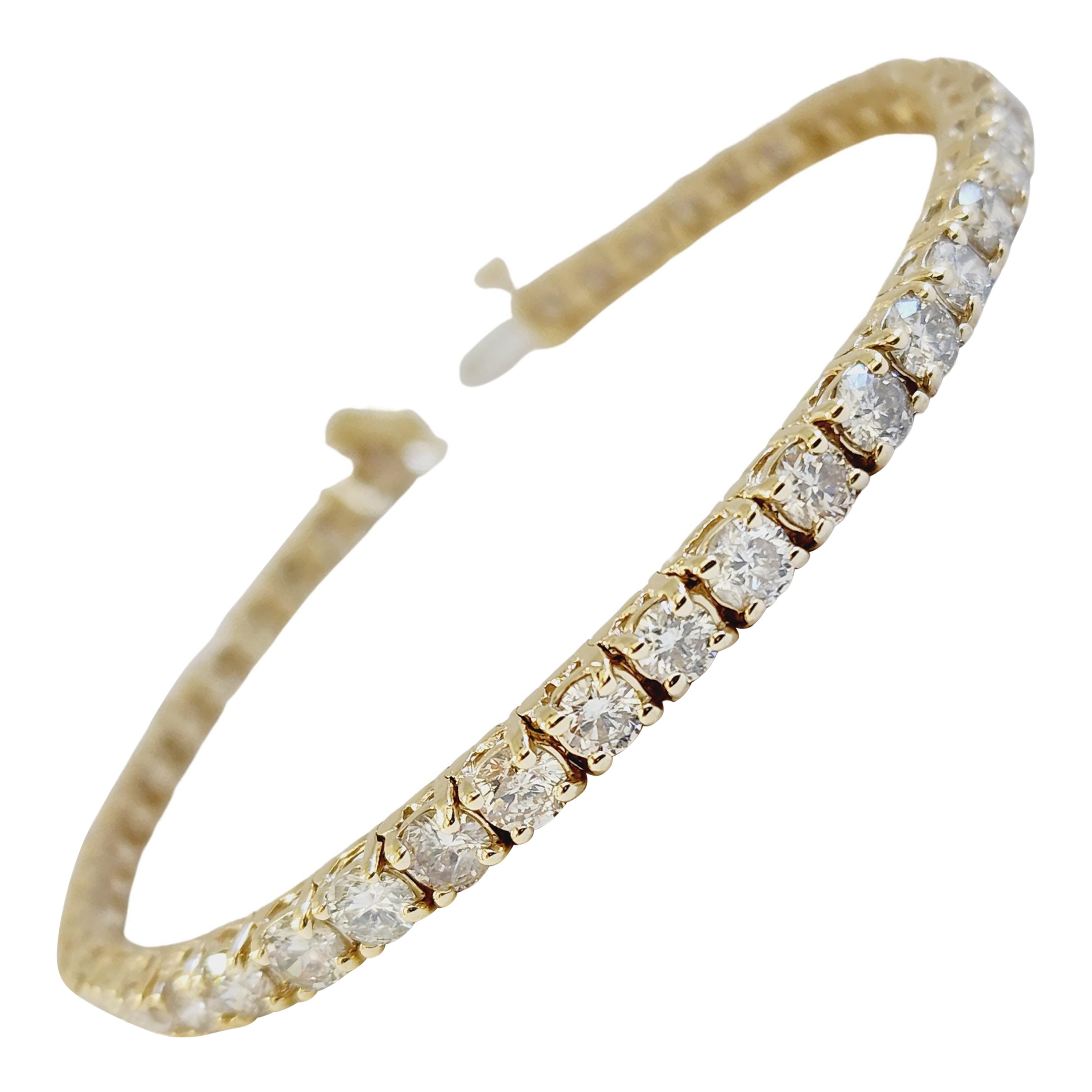 1 71 Carat Round Brilliant Cut Diamond Tennis Bracelet 14 Karat Yellow