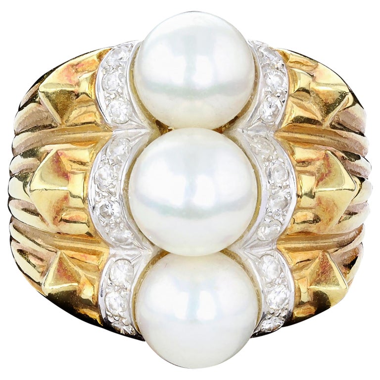 Three White Pearl and Diamond Ring For Sale at 1stDibs