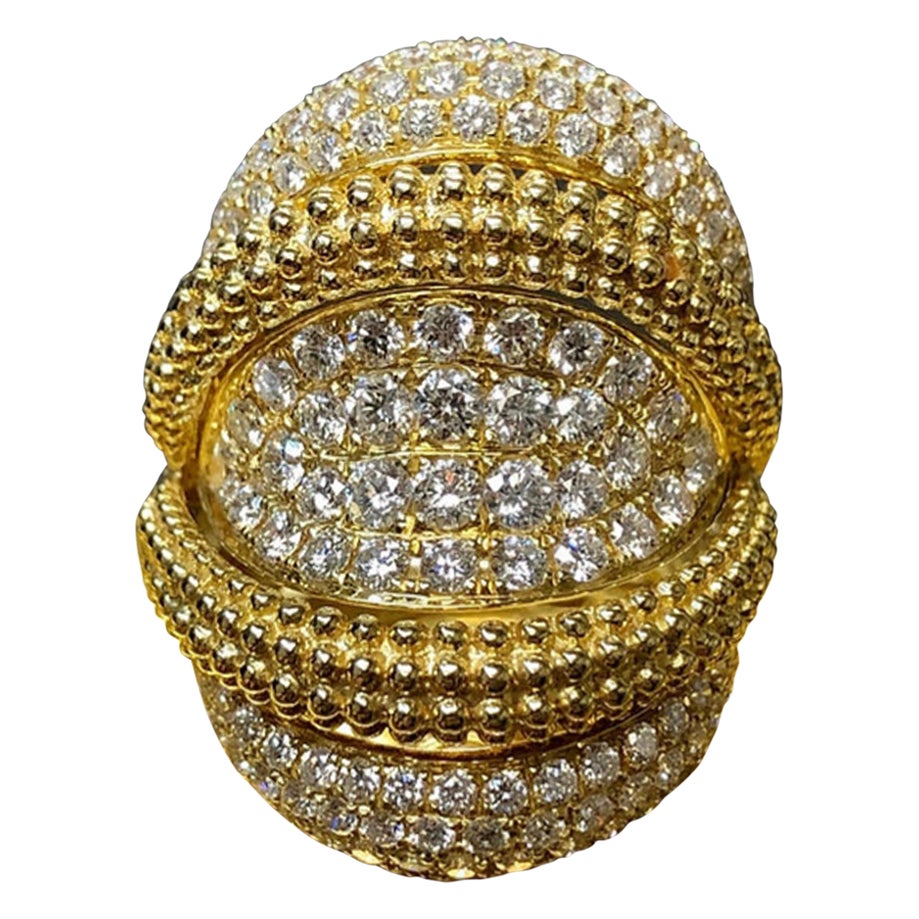 18K Yellow Gold Wave Texture Ring For Sale at 1stDibs
