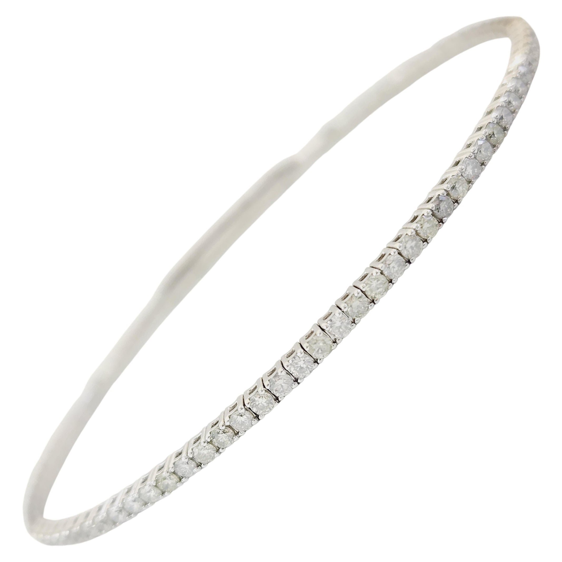 1.40 Carat Flexible Bangle White Gold 14 Karat Bracelet For Sale at 1stDibs