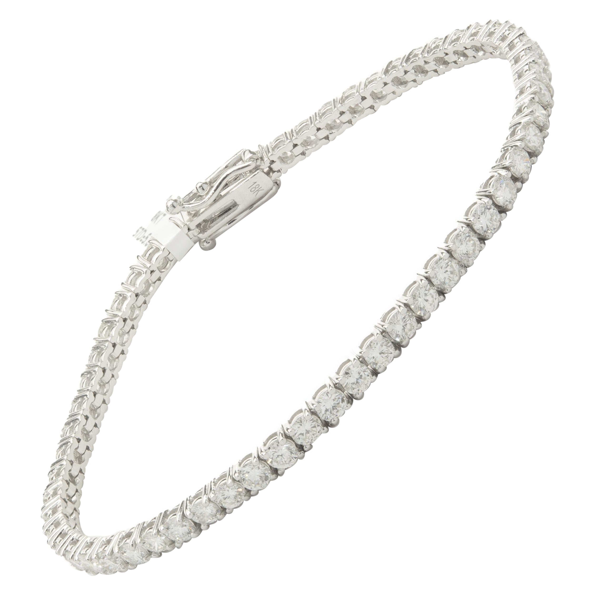 18 Karat White Gold Diamonds Tennis Bracelet At 1stdibs Diamond
