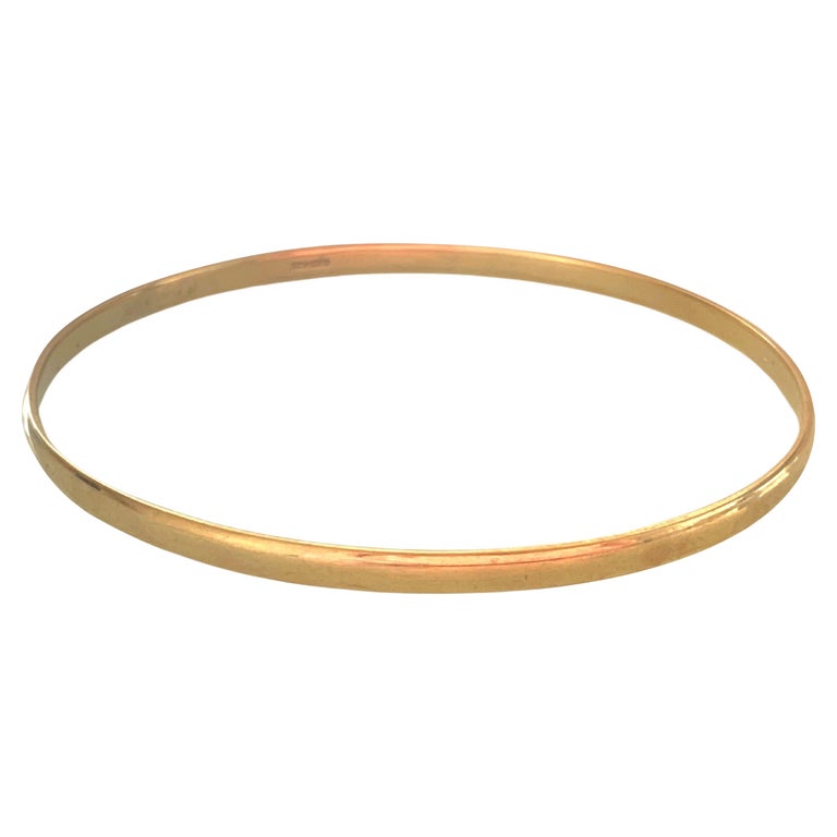 9 Carat Gold Vintage Bangle For Sale at 1stDibs