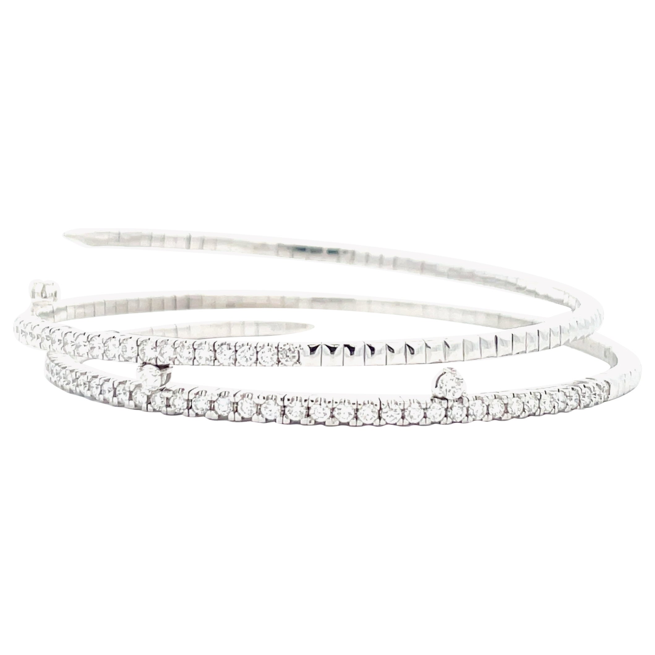 Diamond Cluster Cross Bangle in 14k Solid Gold For Sale at 1stDibs