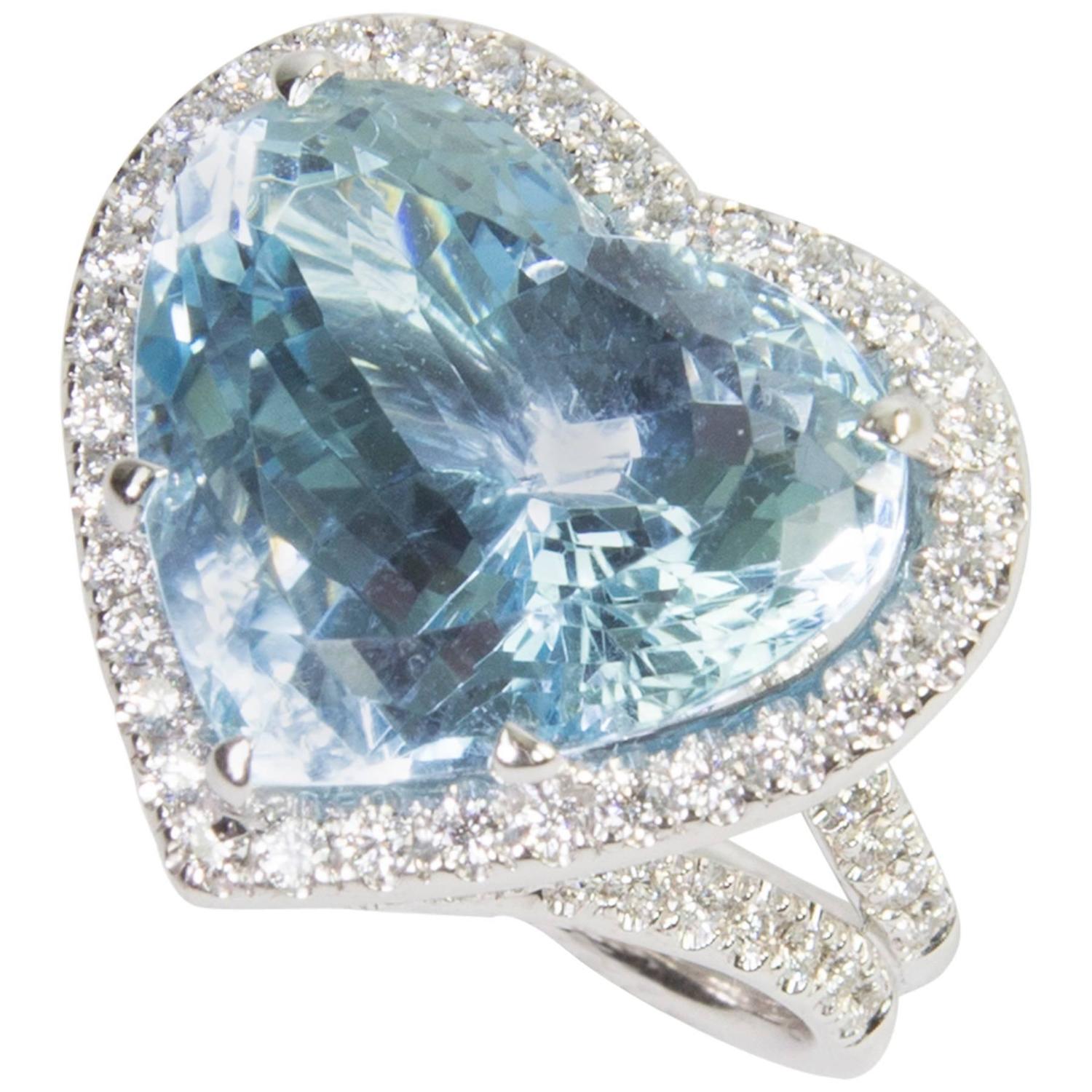 Sensational Coach House 21.11 Carat Heart Shaped Aquamarine Diamond ...