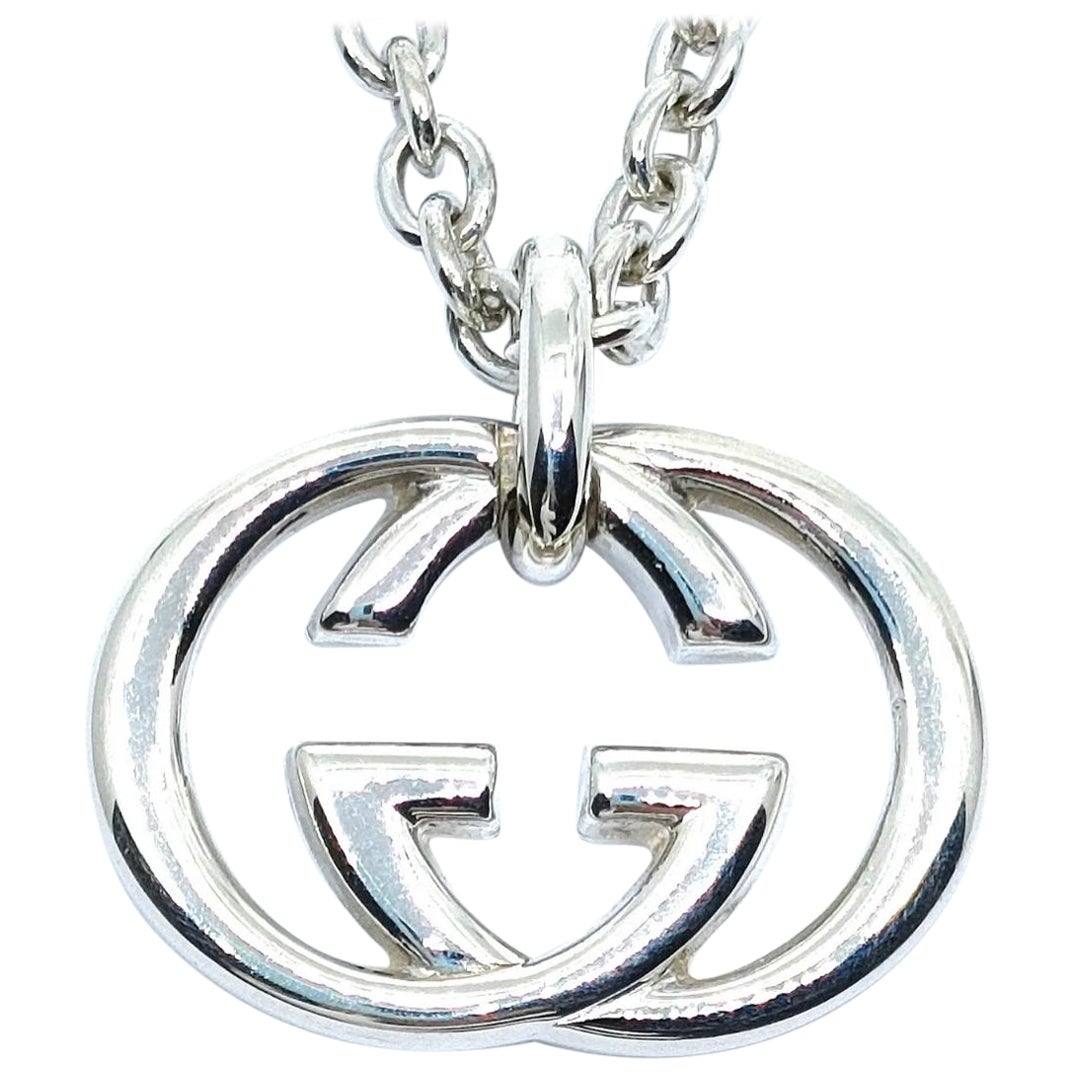 Gucci Estate Pendant Necklace 19" Silver For Sale at 1stDibs