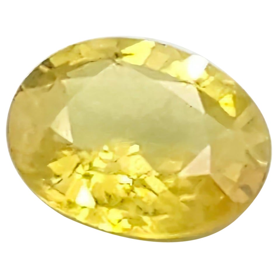 Natural Corundum Ceylon Yellow Sapphire 2.80 carats For Sale at 1stDibs