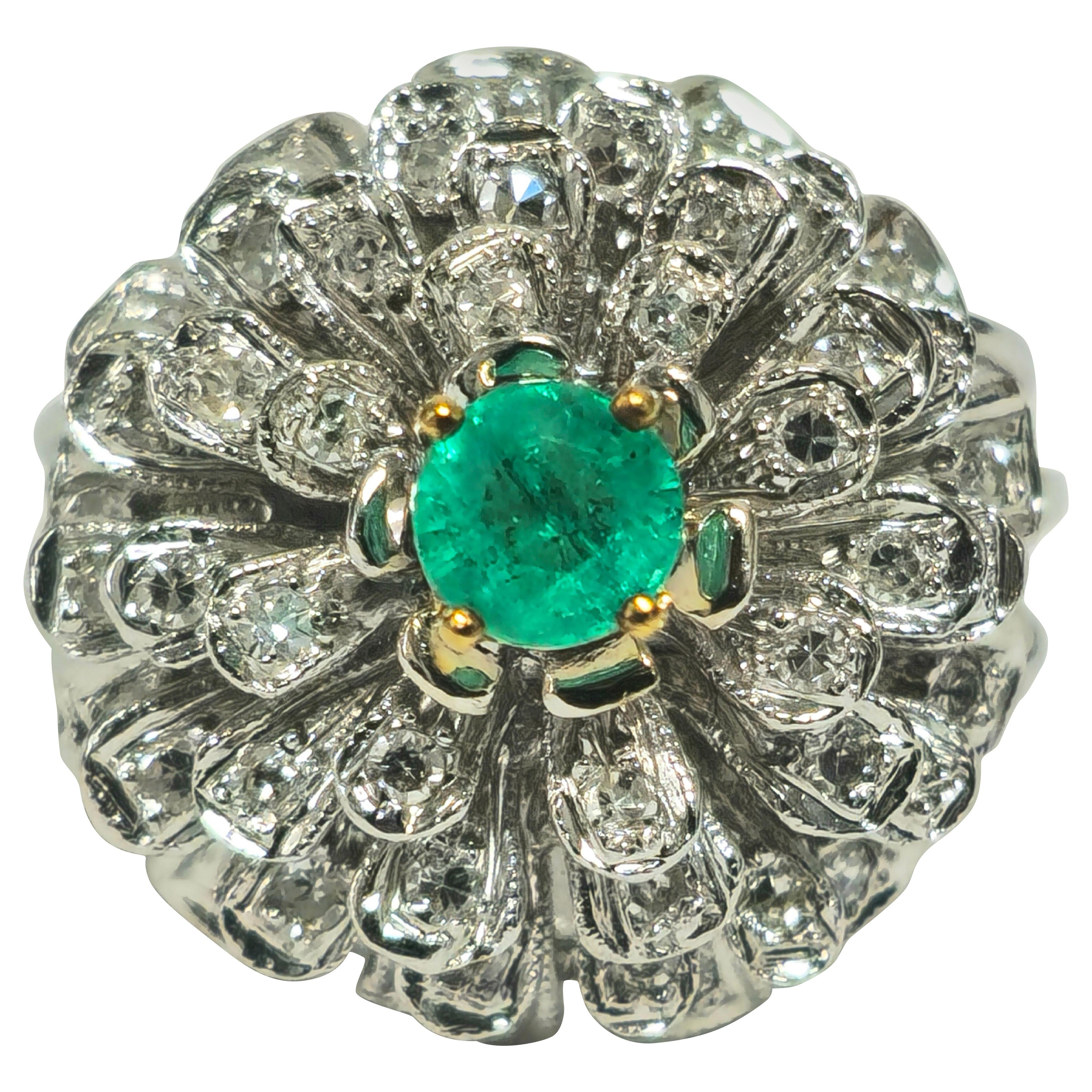 1.60ct VVS Diamond and Emerald in 14k Ring (Certified) For Sale at 1stDibs