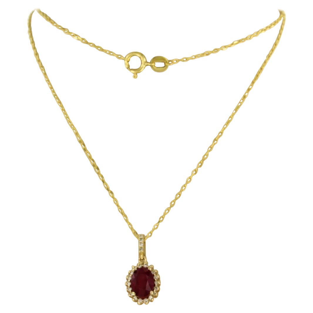 chain and pendant wit ruby and diamonds 14k yellow gold For Sale at 1stDibs