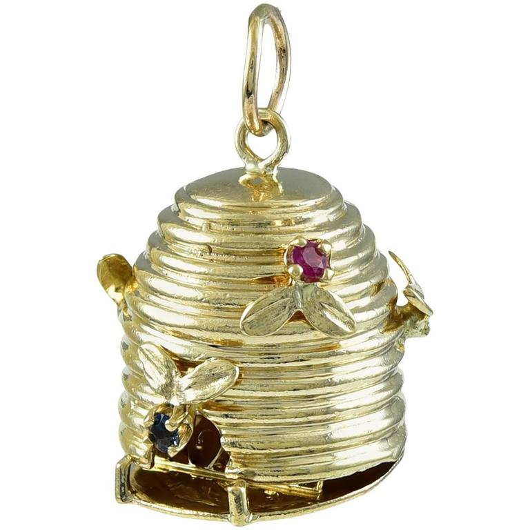 Beehive Gemset Gold Time For Love Charm at 1stDibs