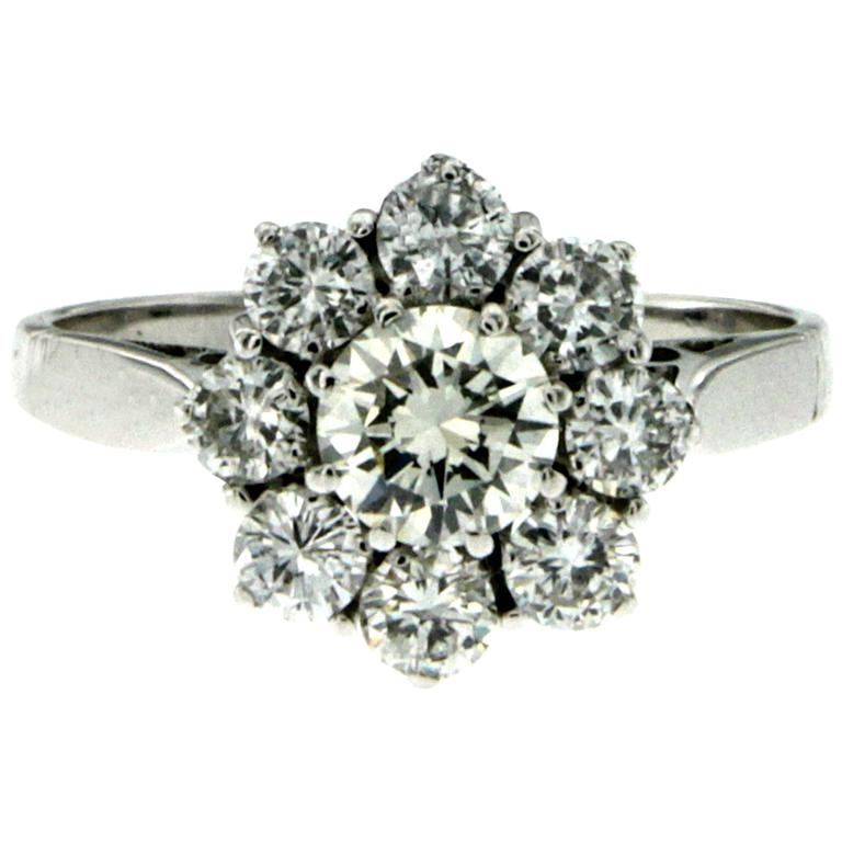 Diamond Gold Flower Cluster Ring For Sale at 1stDibs