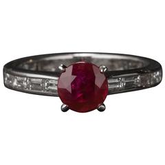 Antique Ruby Rings - 1,057 For Sale at 1stdibs