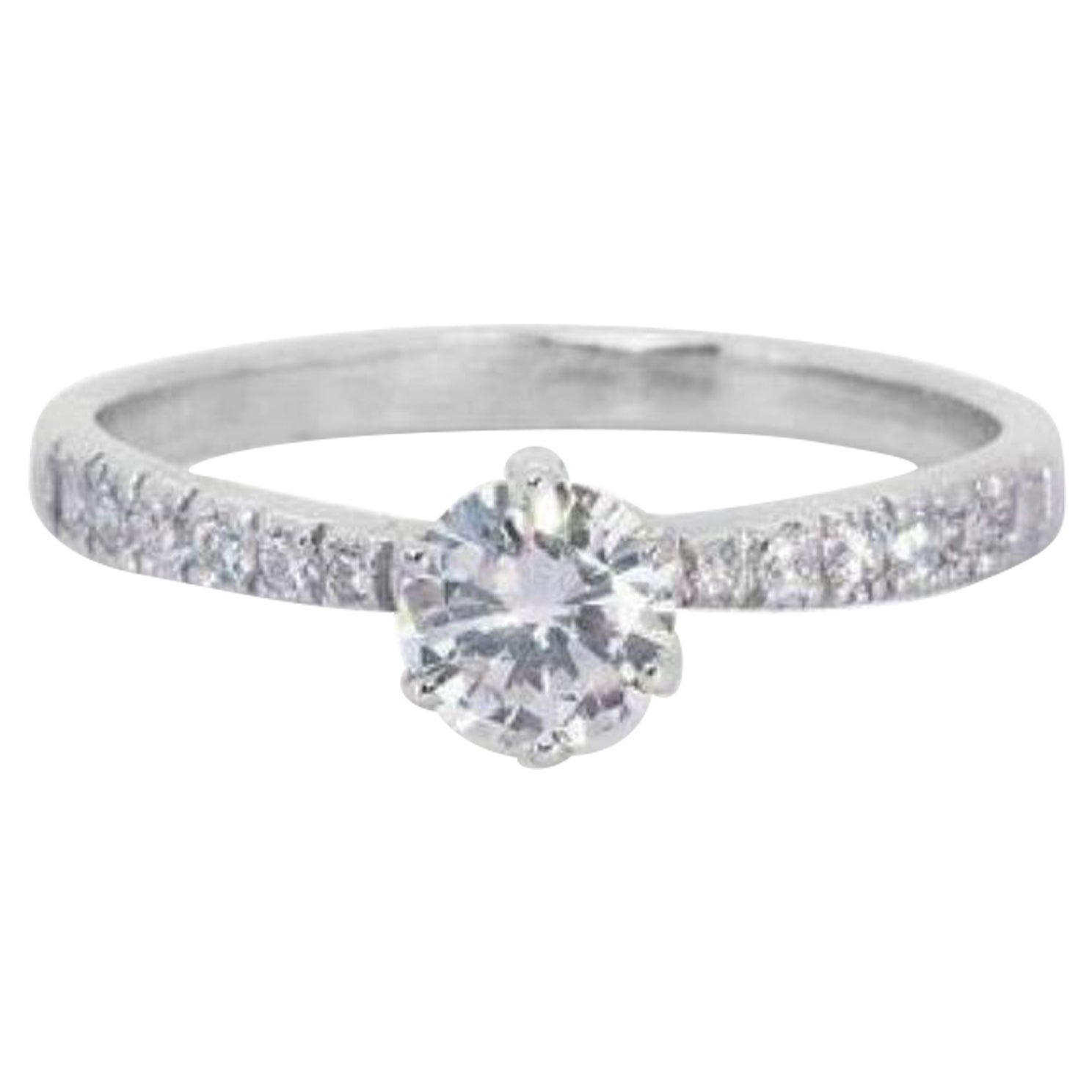 Breathtaking 0.70ct Round Brilliant Diamond set in 18K White Gold For ...