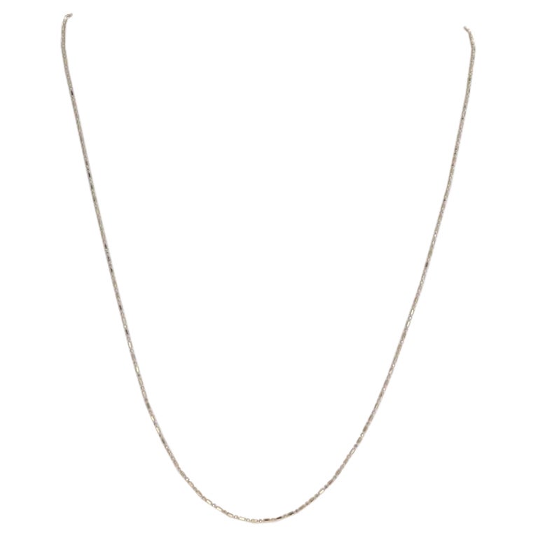 White Gold Dot Dash Chain For Sale at 1stDibs