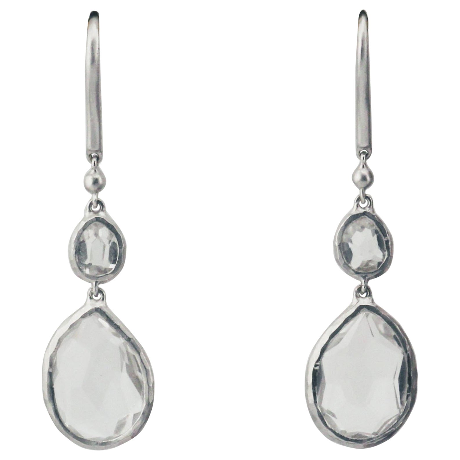 Gucci Rock Crystal 18k White Gold Drop Pendant Earrings For Sale at 1stDibs