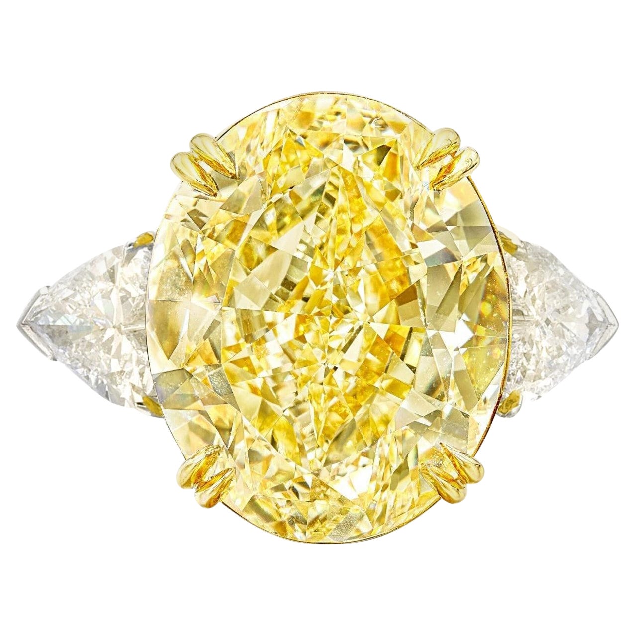 EXCEPTIONAL GIA Certified 6.23 Carat Fancy Yellow Diamond Ring For Sale ...
