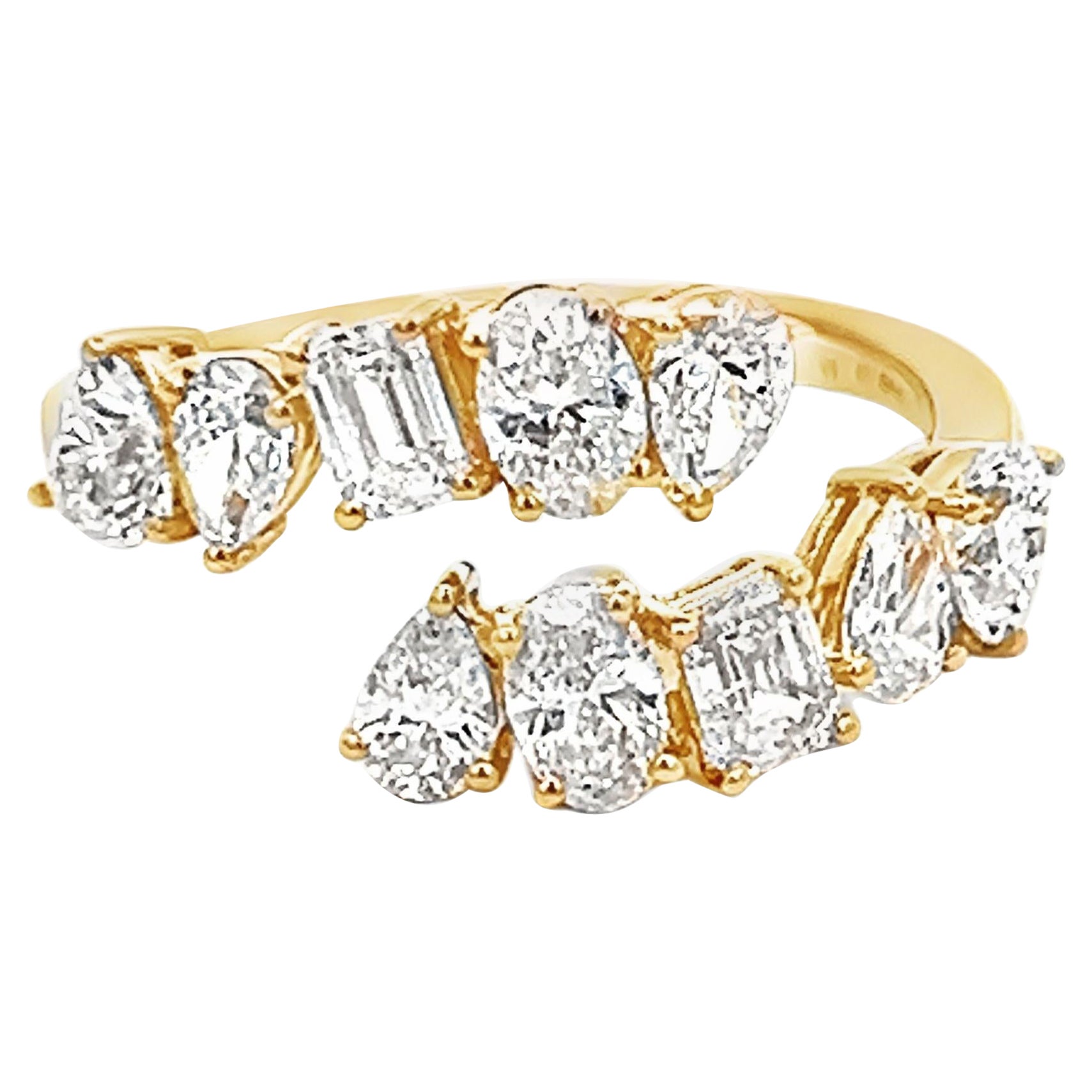 Alexander Beverly Hills 1.52ct Multi Diamond Bypass Ring 18k White Gold For Sale at 1stDibs