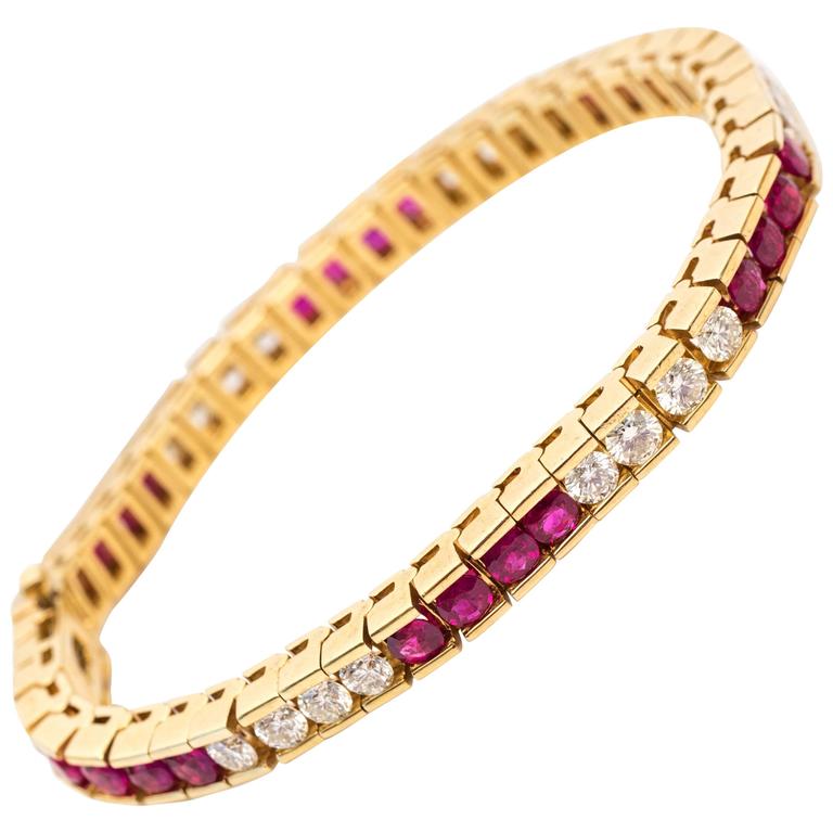 1980s Ruby Diamond And 18 Karat Yellow Gold Bracelet For Sale At 1stdibs
