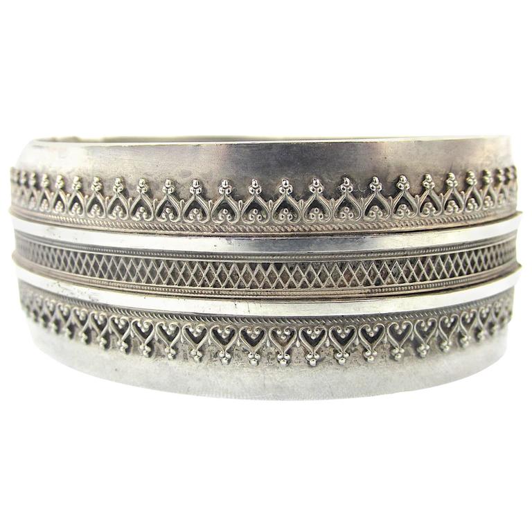 Antique Silver Cuff Bracelet For Sale at 1stdibs