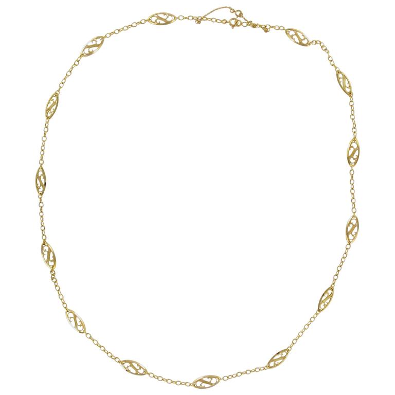 1900s French 18 Carat Yellow Gold Filigree Chain Necklace For Sale at ...