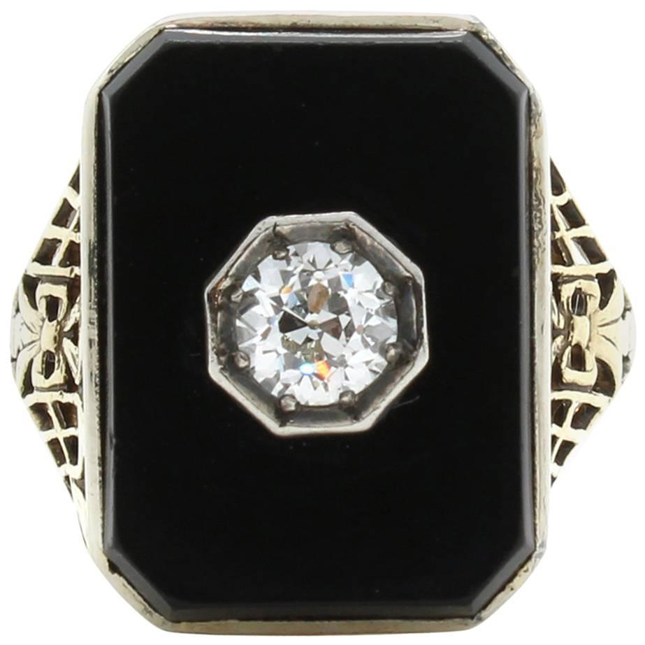 Yellow Gold Victorian Diamond and Onyx Ring with Filigree For Sale at ...