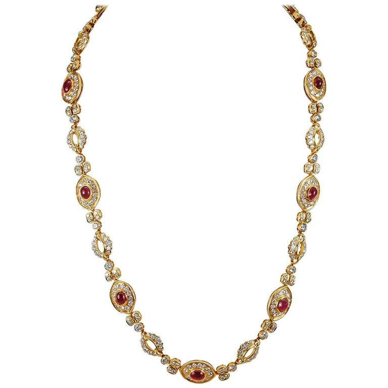 Harry Winston Lily Cluster Diamond Platinum Pendant Necklace at 1stdibs