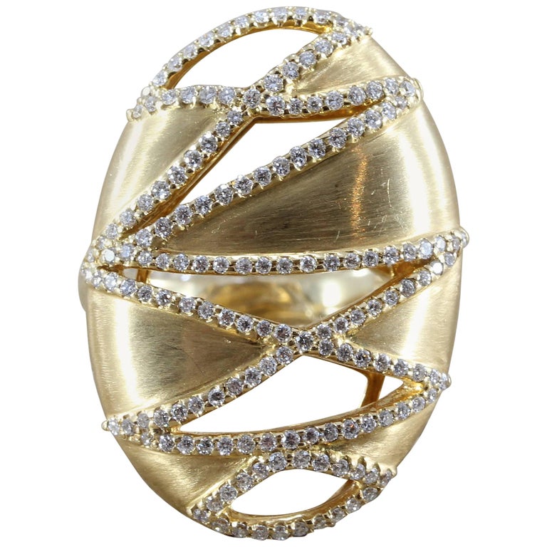 Modern Diamond Gold Lace Ring For Sale at 1stDibs