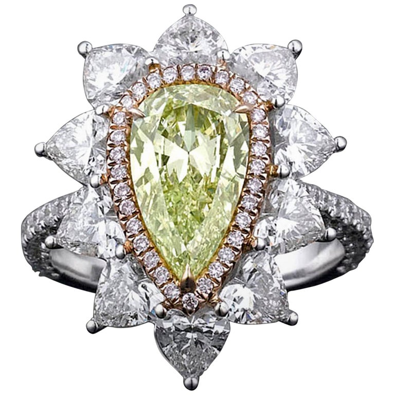 Fancy Intense Yellow Green Diamond Ring, 1.72 Carat For Sale at 1stDibs ...
