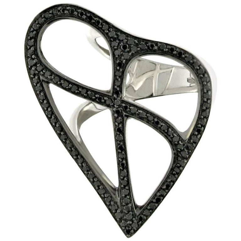 Gavello White Gold Black Diamond Pavé Heart Shaped Ring For Sale at 1stDibs