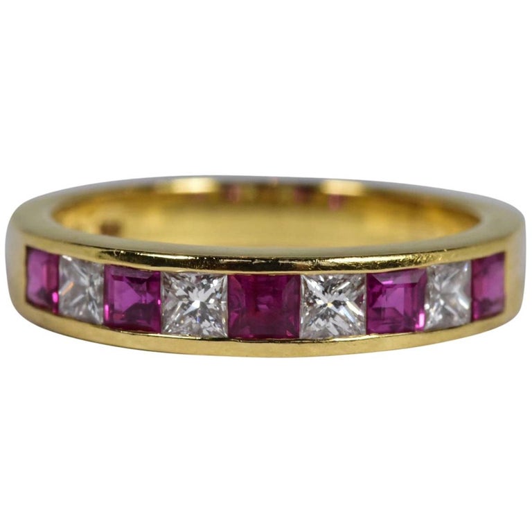 Tiffany and Co. Ruby and Diamond Ring For Sale at 1stDibs