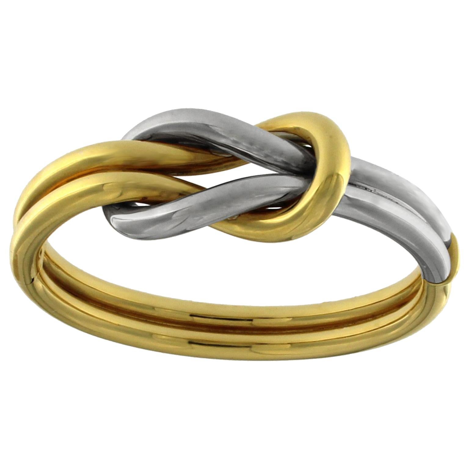 Double Knot Set in White and Yellow 18 Karat Gold For Sale at 1stDibs