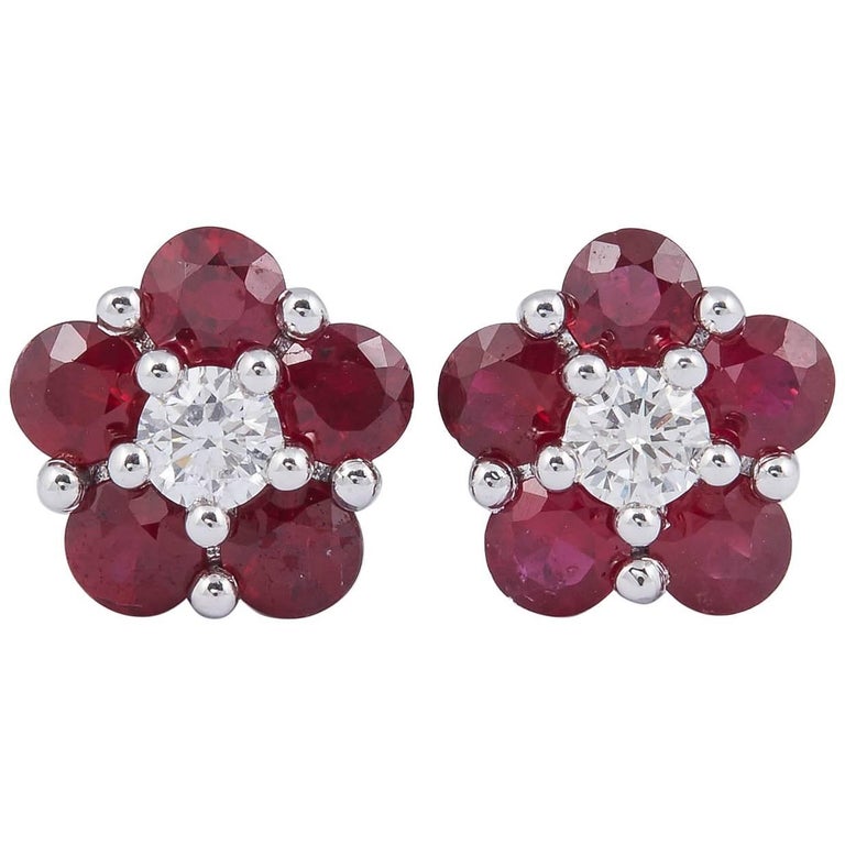 Ruby Flower Diamond Studs Earrings For Sale at 1stDibs