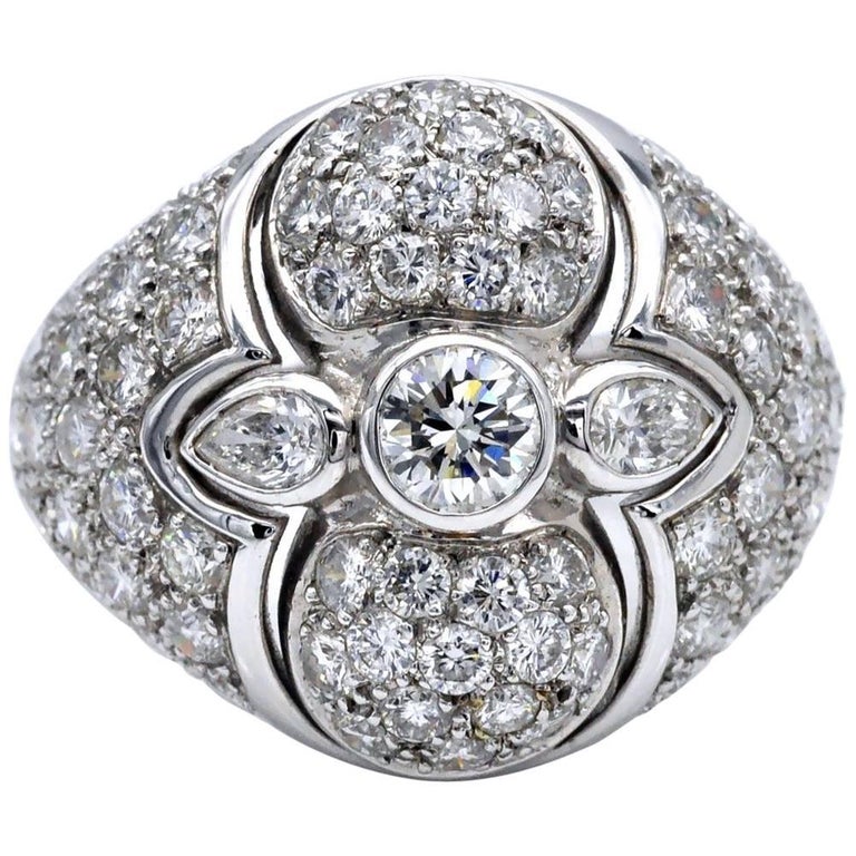 Diamond and White Gold Domed Cocktail Ring For Sale at 1stDibs