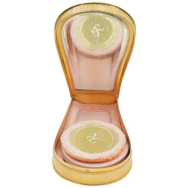 Vintage Yellow Gold Snuff Powder Box in 18 Karat For Sale at 1stDibs ...